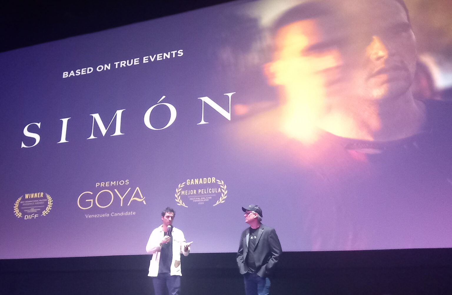 "Simón" se instala en Miami en el cine “Tower” - El Nuevo País